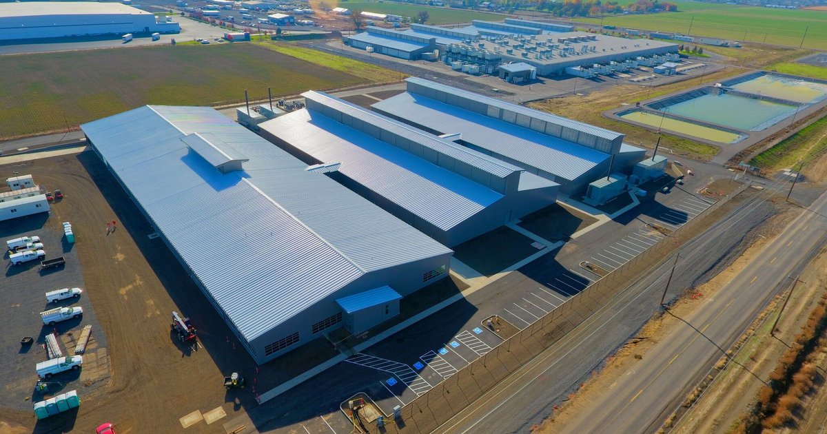 Enterprise & Wholesale Data Center | Colocation & Connectivity Solution